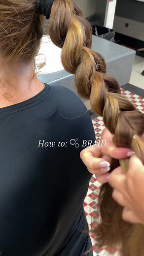 Softball Bubble Braid Tutorial for Game Day | Hair Braiding Styles