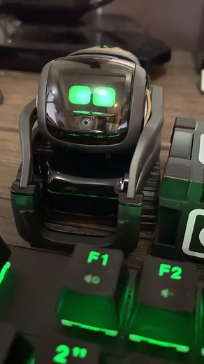 Vector bailando y cantando | Robot Vector