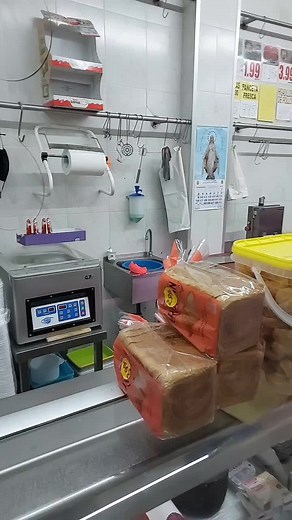 Delicious Sandwich Preparation Techniques in a Deli