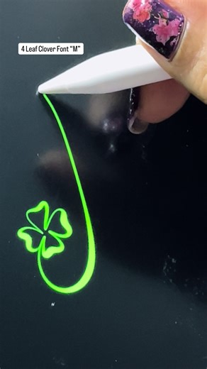 4Leaf Clover Font Calligraphy Tutorial for Beginners