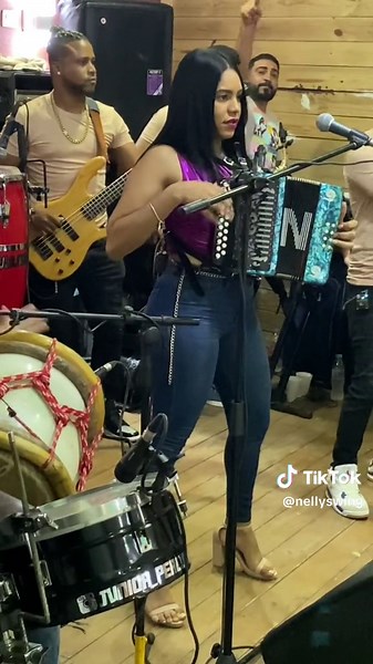 Mambo Duro: Nelly Swing y Linette Caba Arañuma