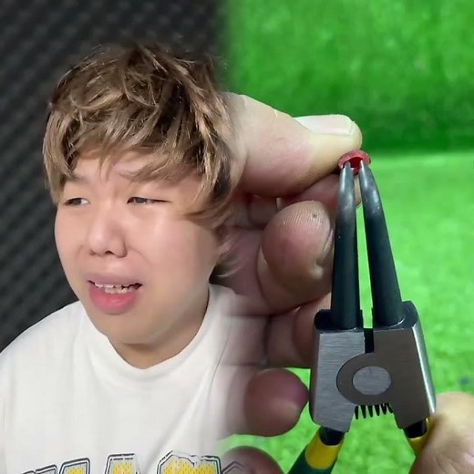 ANAK PERTAMA VS ANAK TERAKHIR WAKTU DIPUKUL EMAK