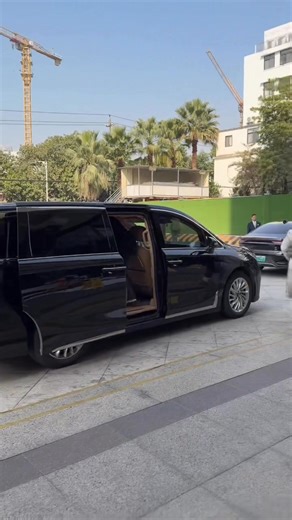 Tafika bwino ku CHINA 🇨🇳. Zikomo chifukwa cha Mafuno anu abwino. Apa tikaziyambitse Sopanooo! 🔥 Dear GOD, Thank you 🙏🏾❤️🕯️ | Zeze