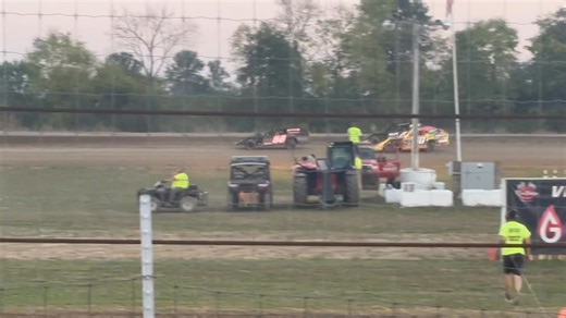 7.2K views · 70 reactions | UMP Modified - Heat Race #2 - Montpelier Motor Speedway - 10.04.2025 #dirttrack #umpmodified #dirttrackracing | Dirt Track Chronicles | Facebook