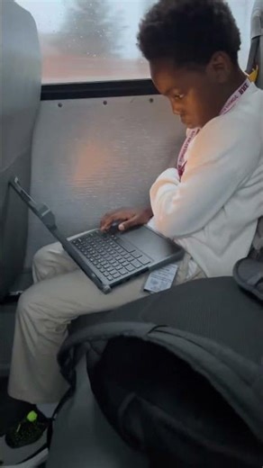 How does bros Chromebook work still