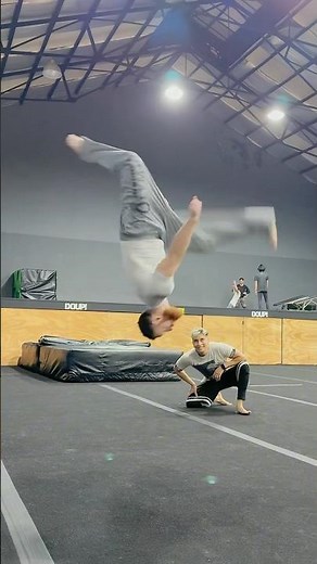 🔥 ASÍ SE ENTRENA UN BACKFLIP FLAH KICK 💪😎❤️