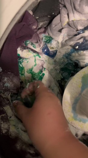 I think Arm & Hammer is becoming my new favorite!! I hope you guys enjoy this random overload!! 🫧🧺 #laundry #laundrytok #laundryobsession #laundryoverload #laundryfun #laundryasmr #asmr #overload #armandhammer