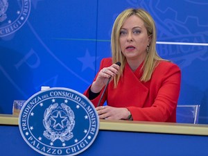 "Il governo è pronto a fare la sua parte". Il dolore della politica