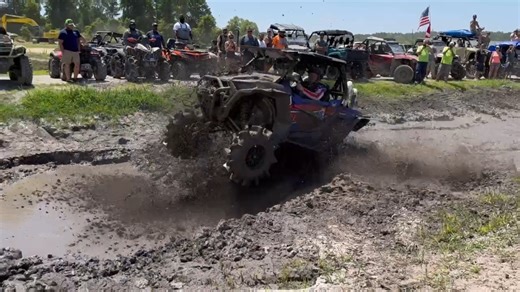 🏁 Ridindeep Motorsports built this Polaris RZR with one thing in mind, #MUD! Sittin' on an #SATV 4" #GDP portal gear lift with 30% #GearReduction, Tender Springs, spinning 32" #AssassinatorTires, #MudMonster drive belt, & so much more, this rig is a weapon in the #BountyHole! 🤘😎 #GearDrivenPerformance #LetsRace . . . . #superatv #satvnation #teamsuperatv #gdpportals #portalgearlift #mudding #4wheeling #riverneckatvpark #mudpark #offroadpark #polaris #rzr #polarisrzr #builtforbattle #superatvd