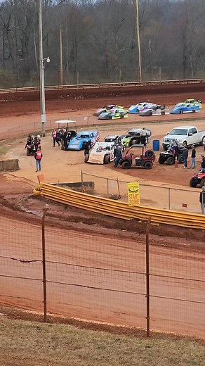 Here was the 3rd a final attempt to double file start the mini late models from Lavonia Speedway. #fyp #latemodel #dirtracing #trending #followmypage | Dirt N' Speed Media