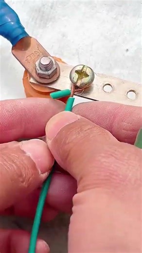 the process of connecting stranded electrical cables to electrical terminals