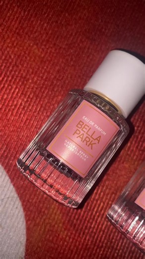 FAVOURITE 😻❤️ bau tahan lama, fresh, yang penting setiap kali nak keluar wajib bawak sekali 😩 Code Mylady & Queen 🔛🔝 nanti repeat code lain pulak hehe #perfumebellapark #reviewjujur #belisendiri #murahdanberbaloi #cepatbelisekarang #fypシ゚