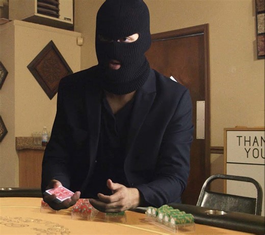 These poker cheats use sleight of hand tricks, like ‘bottom dealing’ or ‘stacking the deck’, to cheat in illegal gambling dens. | VICE