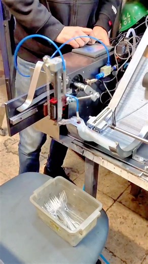 Auto wrap & seal plastic forks #shorts #packaging #factory