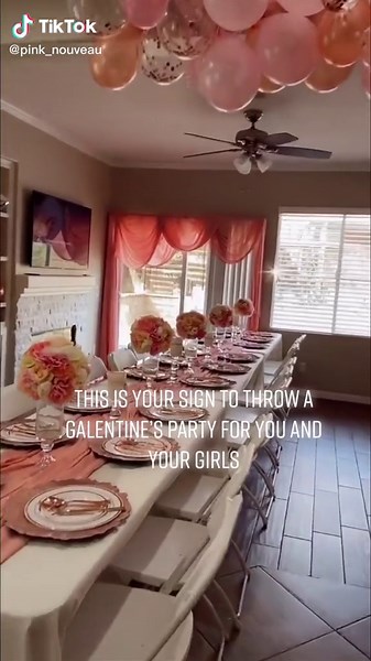 It’s 2022 throw that V-day brunch ❤️❤️ #ArbysDiabloDare #fypシ #fyp #valentinesday #galentinesday #brunchideas #iykyk #stepandflex