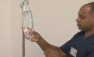 IV therapy: Steps to follow when preparing the patient for venipuncture