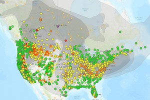 Wildfire map shows haze blanketing US as army of firefighters battles 83 blazes