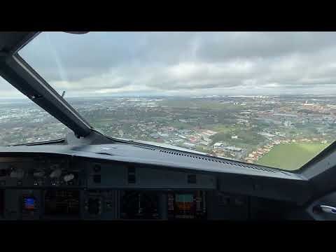 AIRBUS A320 Crosswind LANDING Toulouse Airport | Cockpit view | Life Of An Airline Pilot