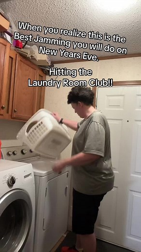 Washing Machine Dance: New Year's Eve Party in the Laundry Room!
