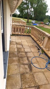 99K views · 2.7K reactions | I could clean stonework all day everyday . It’s my favourite exterior cleaning service  #happydays #myfavourite #musiclover #hook #exteriorcleaningservices #balcony #oxfordshire #exteriorcleaningspecialists #favouriteservice #cleaninglovers #exteriorcleaningexperts #happyweekend #gratefulness #cleanheart | Chris's Window Cleaning | Facebook
