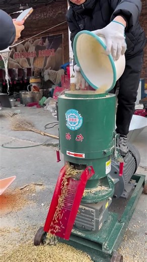 Model 300 Pellet Mill for Rural Livestock Farming