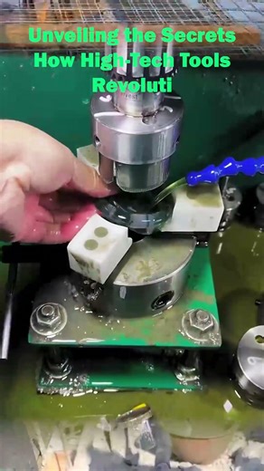 Handmade Jade Bangle Making Process Precision Cutting & Polishing #TraditionalCraft #JadeJewelry