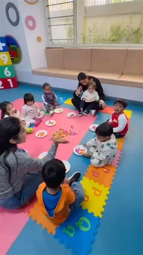 Art Mess – Colour Mixing Magic In Action! Our Little Learners Experimented With Primary Colours And Watched In Excitement As New Shades Came To Life. This Sensory-Rich Activity Boosted Creativity, Curiosity, And Fine Motor Skills While Making Learning Fun And Hands-On. . . . #goldenbellsearlyyears #ashokvihar #multipleintelligences | Golden Bells Early Years, Ashok Vihar
