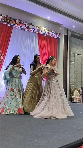 ✨ Bride & Bridesmaids Slay "Oh My Darling" | Wedding Dance Performance 💃👰