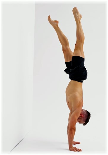 L Handstand Wall Tap v2