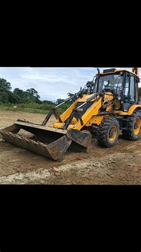 Jcb backhoe expart 😄 #saibanbricks #crazyvideos #jcb #trandingreels | Jakir Barbhuiya