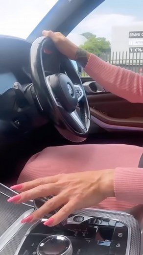 ᴋᴇᴠɪɴ ғʀᴀsᴇʀ | SOMEWHERE IN AFRICA 🤣💫 @lmgpreowned | Instagram