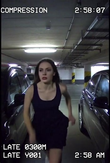 What’s happening?????? 😳😳😳 #horror #scary #Unexplained #CCTV #Paranormal