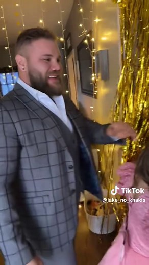 Back story, my daughter is 8. I share 50/50 custody of her. But we’ve never gotten to go to a daddy/daughter dance together. I tried again this year but it was on her moms time and I tried to work something out but no luck. My incredible wife saw how special this was to me, so she set up our very own daddy/daughter at home. She told me to pack a suit and to be ready when I got home for a very special surprise. She decorated the entire house for “A night under the stars” and even did snacks, drin