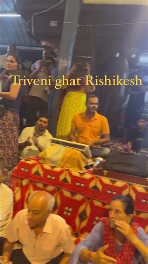 Foreigner Cheering on Radhe Radhe at Triveni Ghat Rishikesh #bhakti #hindumantra