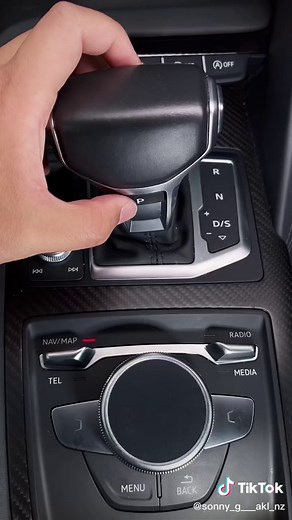 Audi R8 V10 Sound - Exhilarating ASMR Experience