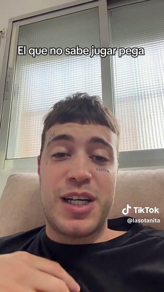 Video de lasotanita (@lasotanita) relacionado con “el que no sabe jugar pega”