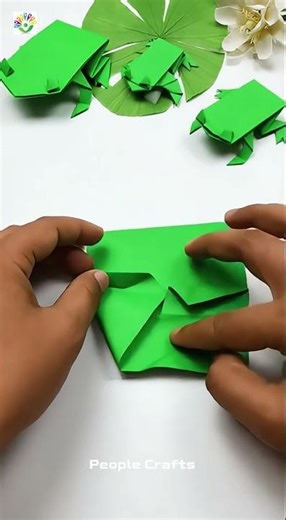 HOW TO MAKE A PAPER ORIGAMI FROG