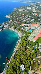 Say goodbye to seasonal closures! Pine Bay Holiday Resort in Kuşadası is open 365 days a year, offering: • Stunning natural beauty 🌿 • Comfortable villas 🛏️ • Wide-open pools 🏊 Escape the city and treat yourself to a winter getaway like no other ☀️ Why settle for an ordinary hotel when you can have it all? | Pine Bay Holiday Resort