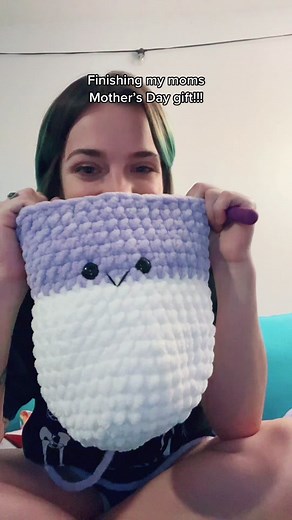 Mother's Day Crochet Gift: Chill Pill DIY Tutorial