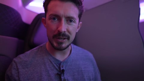 Most luxurious 40-minute flight: Qatar Airways QSuites and Al-Safwa First Class lounge experience!