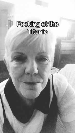 Peeking at the Titanic. #peek #Titanic #spirit #fypシ