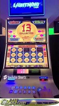 Hitting The $2,225 JACKPOT On Lightning Cash #casino #slots #jackpot #jackpotjonny
