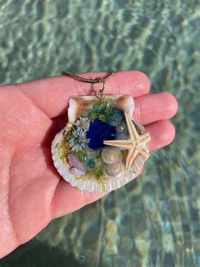 Mermaid Shell Necklace Glows in the Dark - Etsy