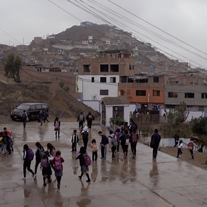 565K views · 2.9K reactions | "Мы бедные, а они богатые. Наc здесь...