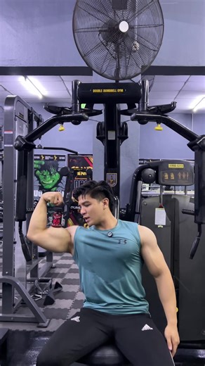 Effective Testosterone Booster for Men's Muscle Growth