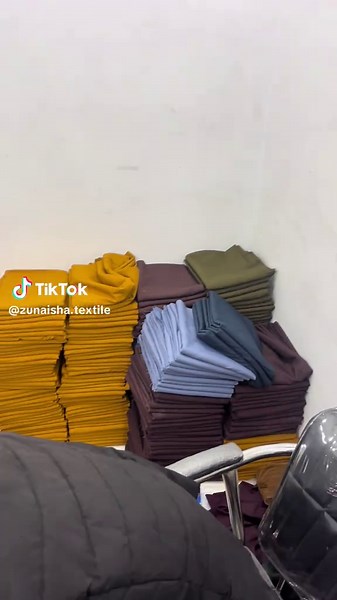 3000 k 2 Suit Free Home Delivery Oder On What’s App 03390425125#italian #Booski #zunaisha