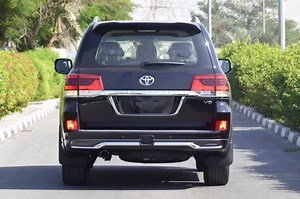360K views · 3.4K reactions | 2018 Model Toyota Land Cruiser V8 4.5L...
