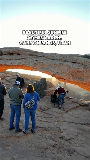 Mesa Arch in Canyonlands National Park, Utah | Karla Castillo