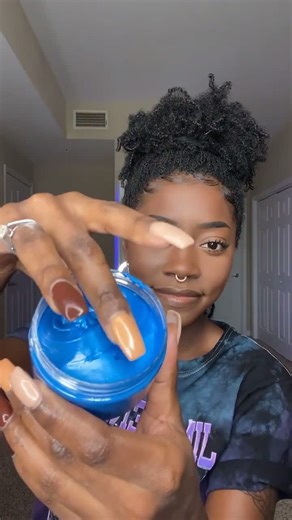 Trying Hair Paint Wax on My Locs for the First Time!