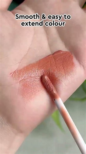 Red Cap Lipgloss Tube - Matte & Shiny Finish #LipglossTube #RedCap #CosmeticPackaging